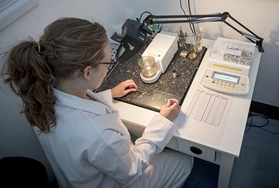 Stable Isotope Ratio Mass Spectrometry Laboratory (SIRMS lab) | Ocean ...