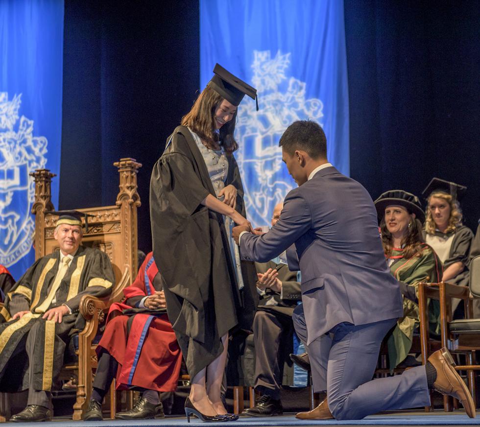 marriage-proposal-graduation | University of Southampton