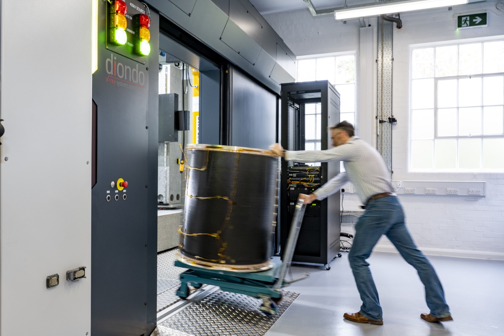 NXCT diondo d5 | µ-VIS: Multidisciplinary, Multiscale, Microtomographic ...