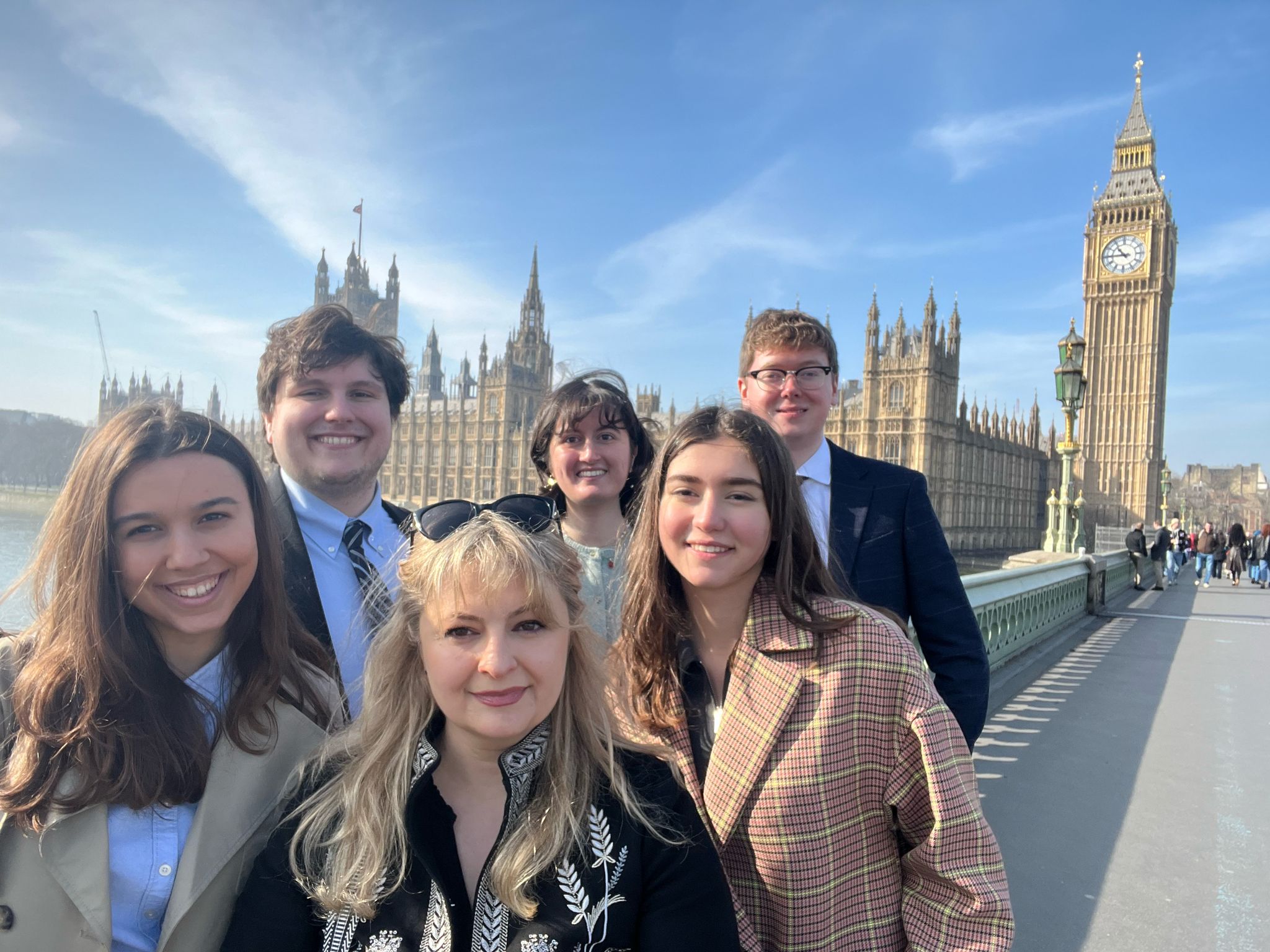 Southampton Law School Students Present Mediation Poster in the UK ...