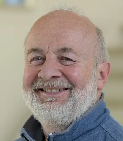 M Levitt - Molecular Endofullerenes EP/M001962/1 | University of ...